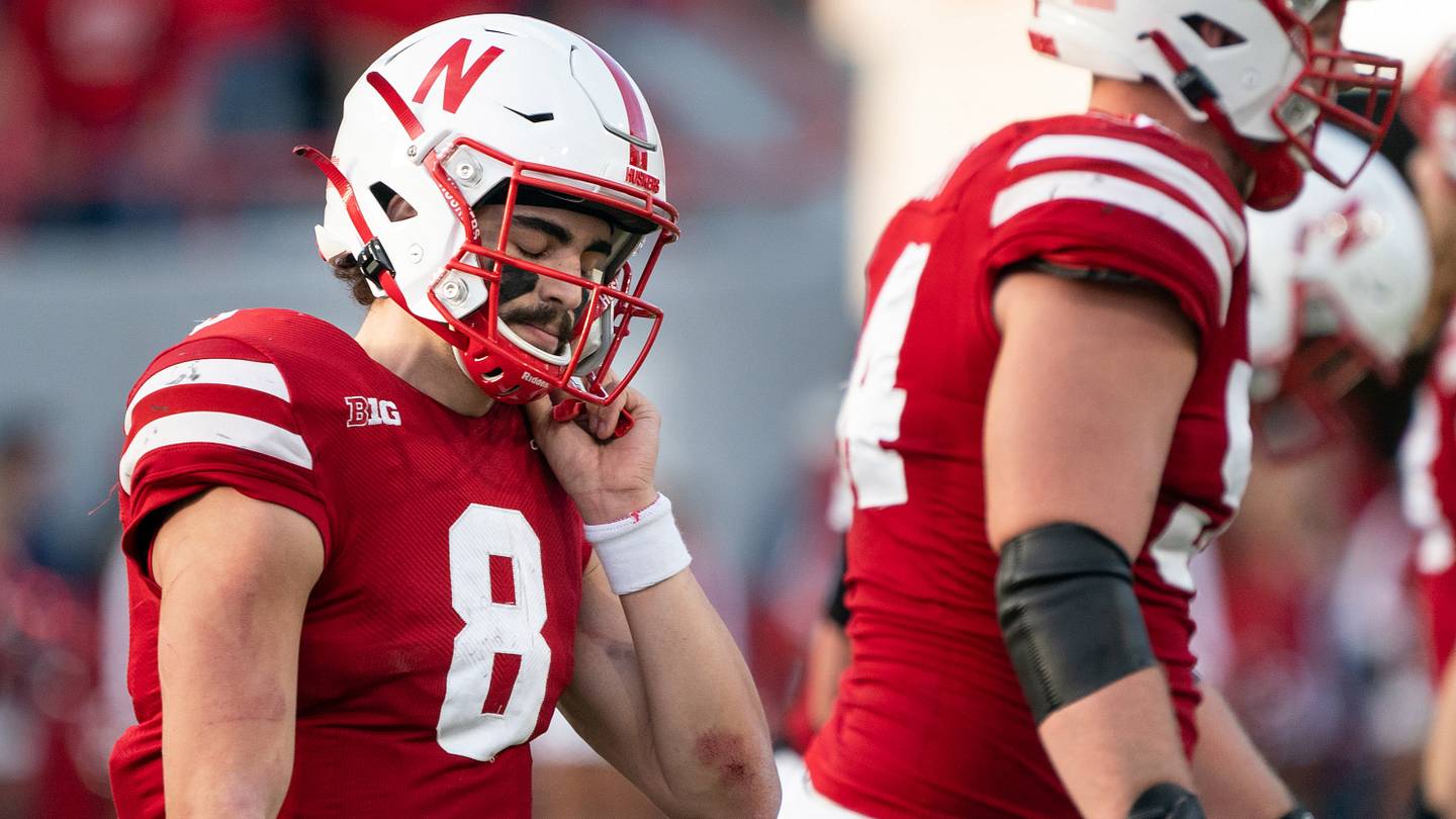 Nebraska OL lifts QB's head after interception vs Iowa [VIDEO] - Sports ...