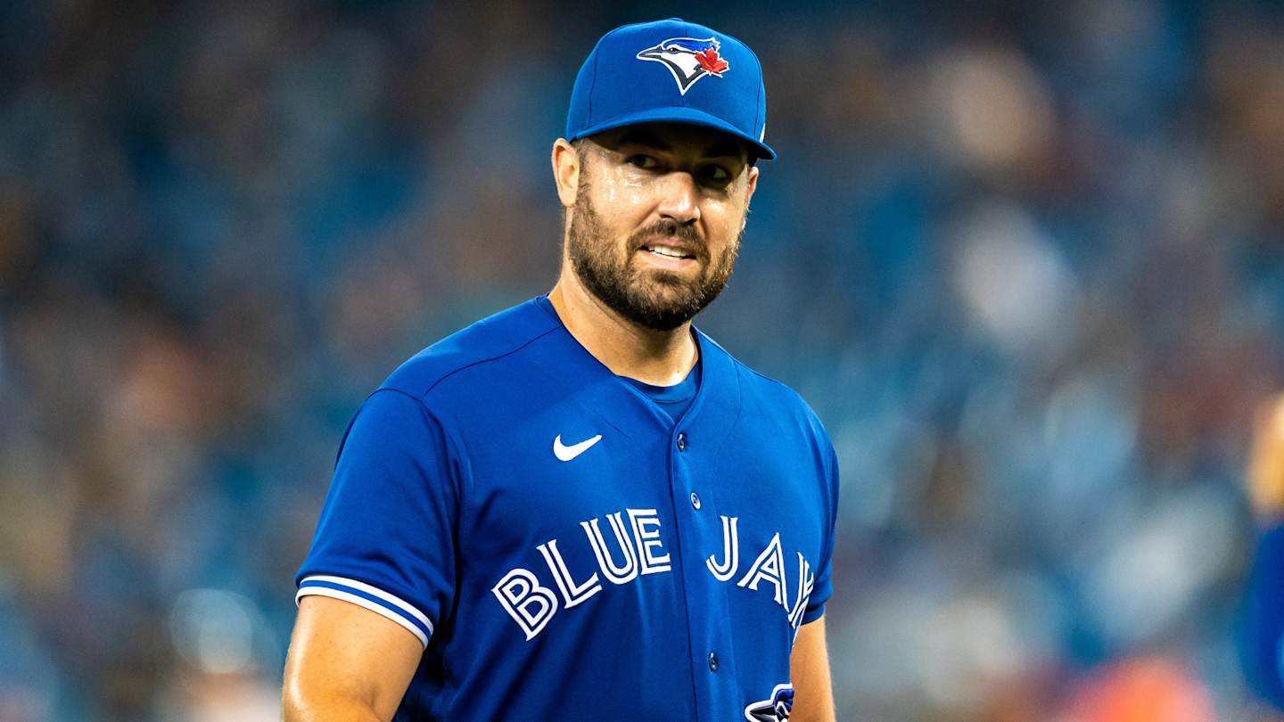 Robbie Ray contract: Mariners reel in an ace to keep pace in AL West ...