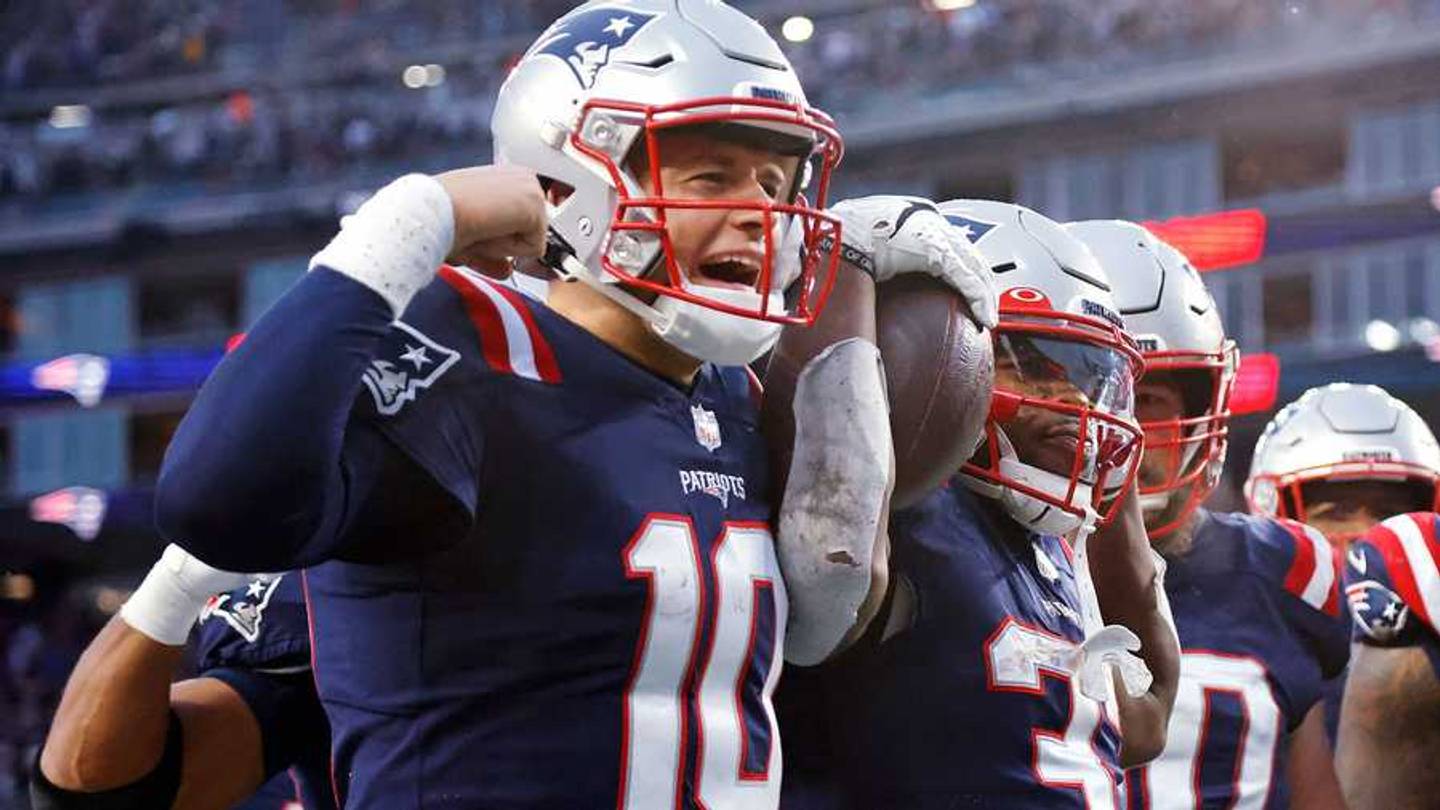 New England Patriots Power Rankings Roundup Heading Into Week Eighteen ...