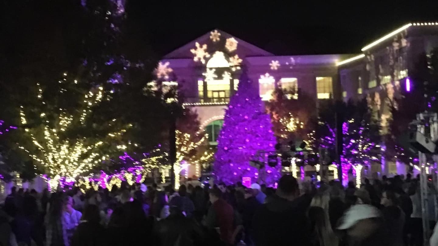 It's Beginning to Look a Lot Like Christmas at TCU - Sports Illustrated ...