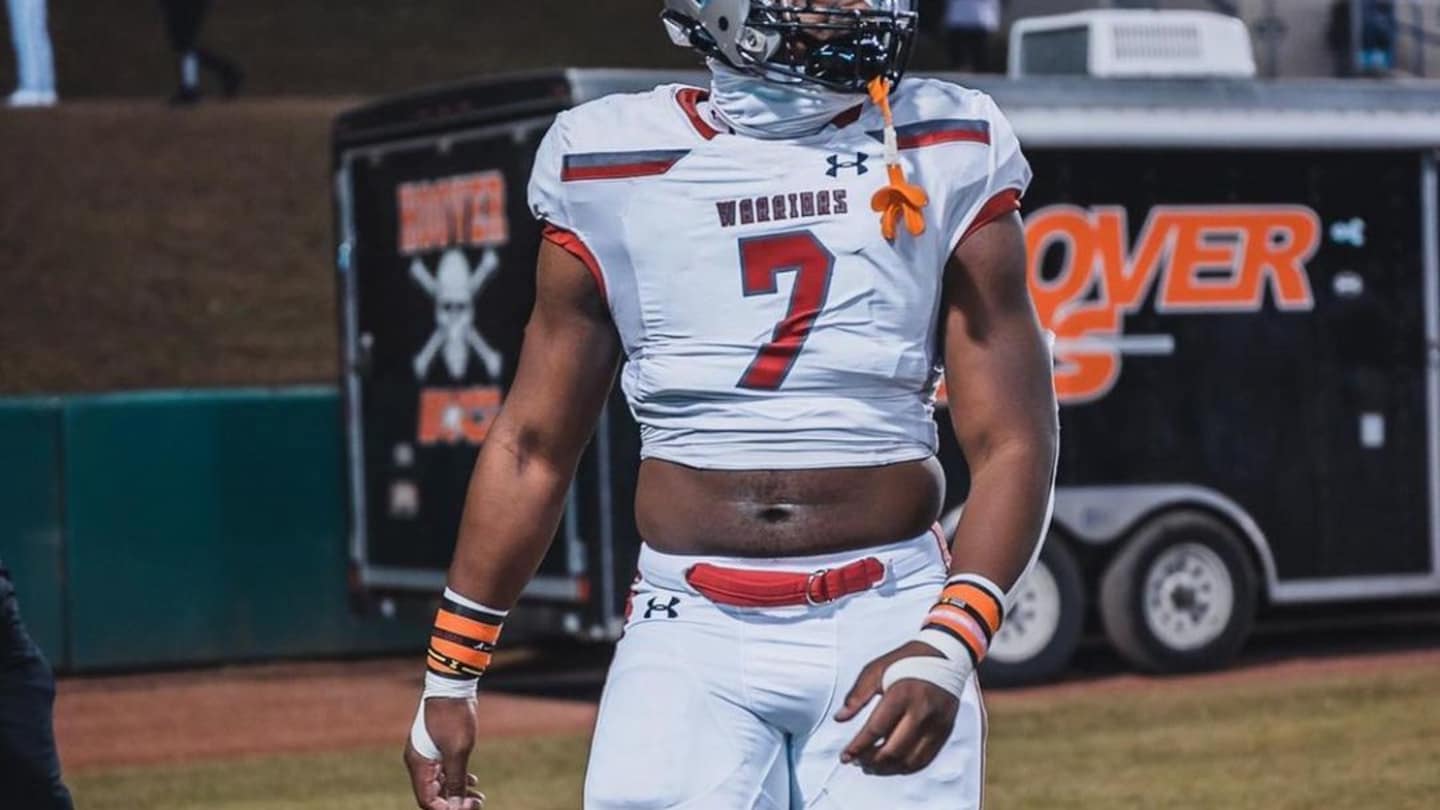 Jeremiah Alexander and Trequon Fegans Help Lead Thompson to Third ...