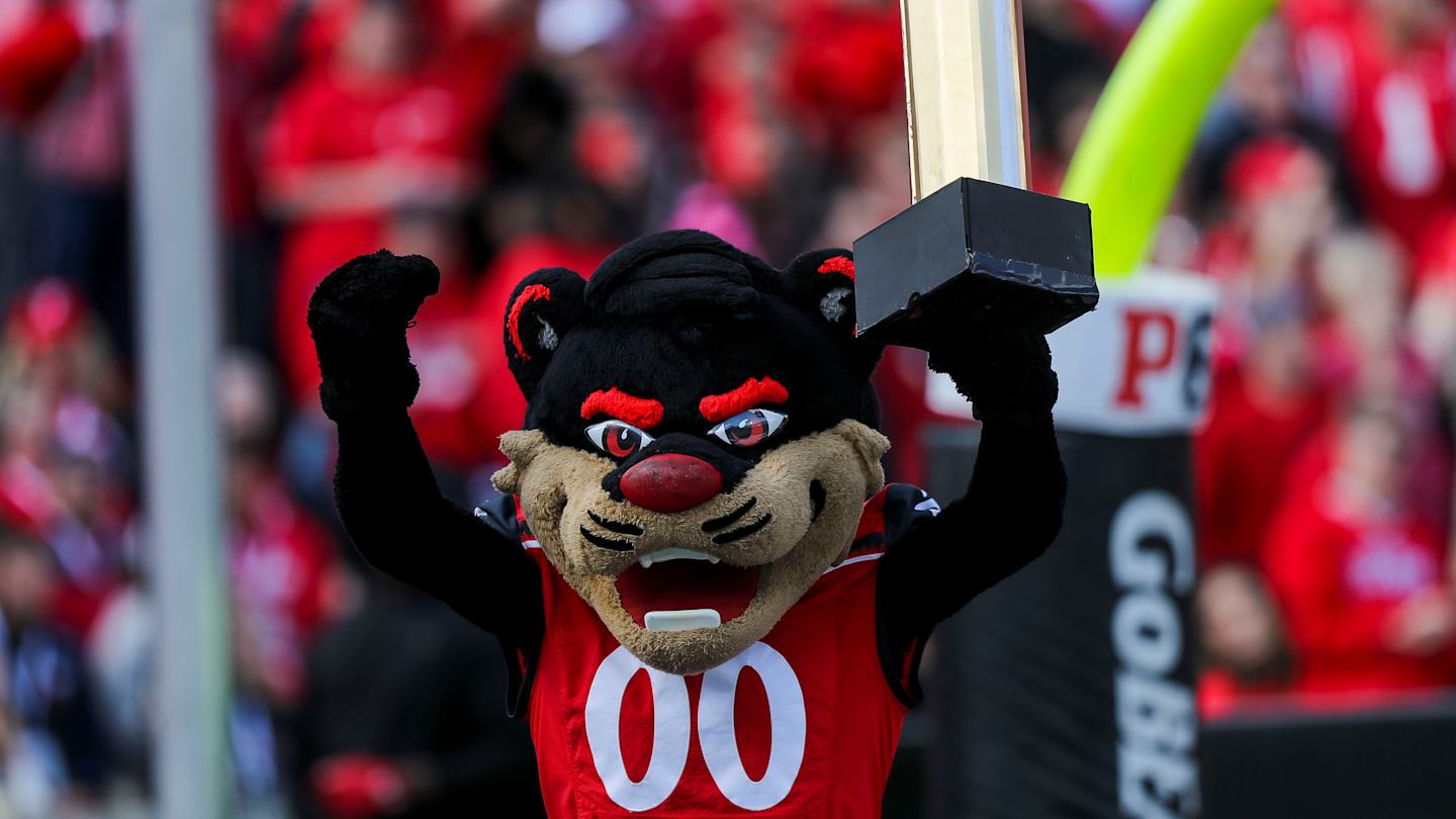 Three-Star 2023 Cornerback Cameron Calhoun Commits to UC - All Bearcats