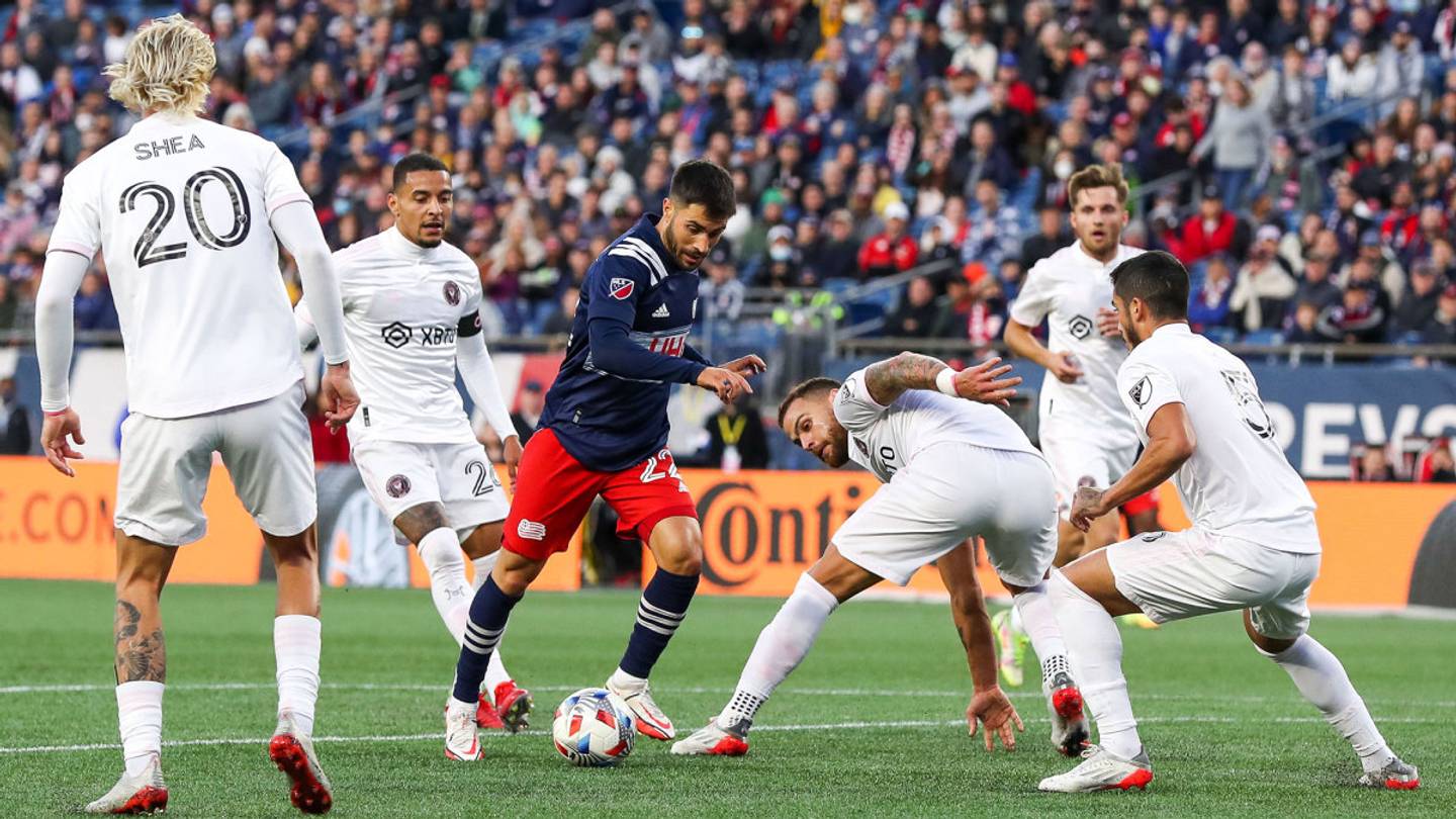 Carles Gil: New England Revolution star named 2021 MLS MVP - Sports ...