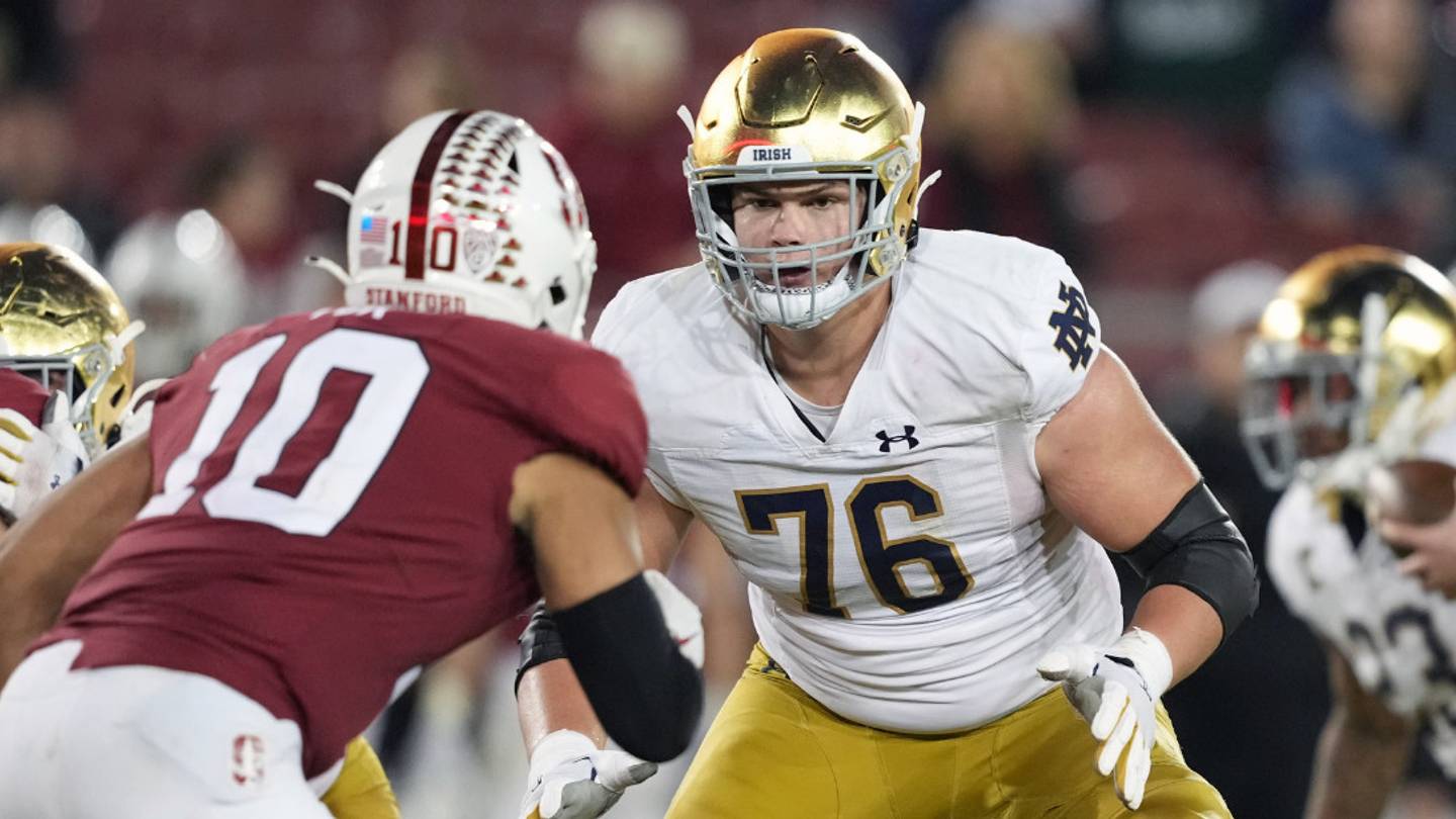 Notre Dame's Michael Mayer, Joe Alt Named PFF First Team All-Americans ...
