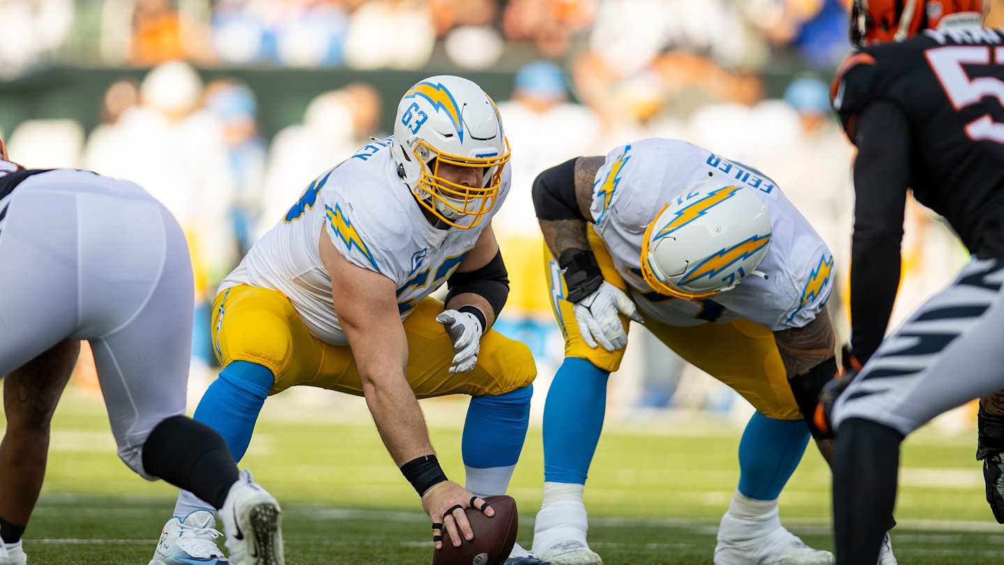 Corey Linsley is nominated as the Walter Payton Man of the Year for ...