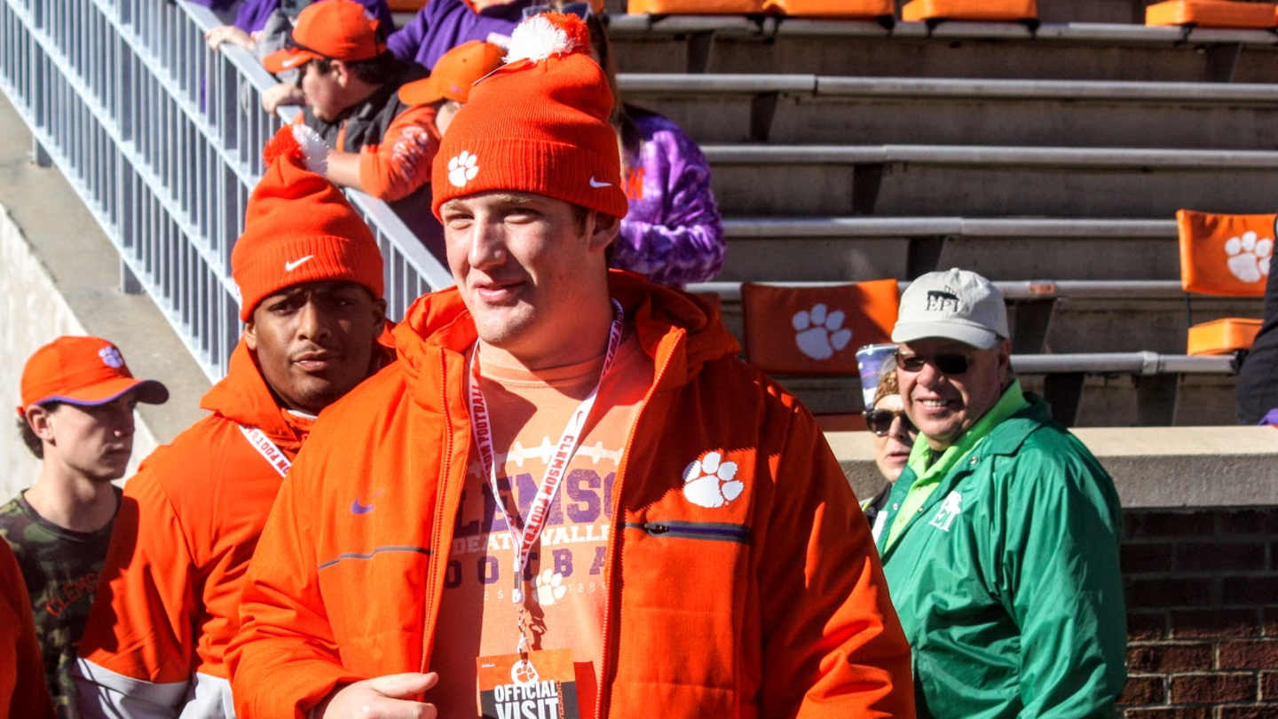 Colin Sadler Signs National Letter of Intent With Clemson Tigers ...