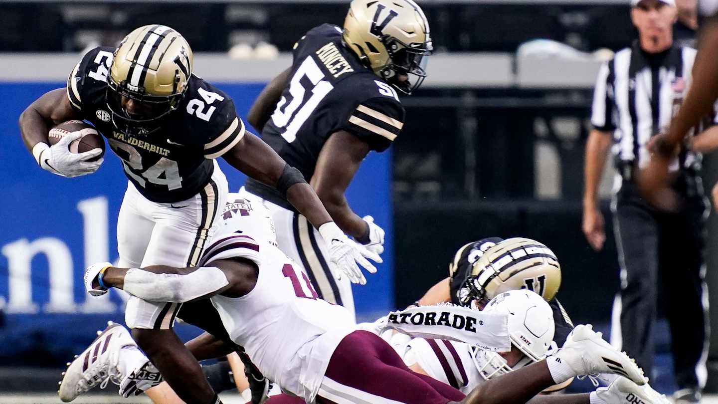 Former Mississippi State S Janari Dean Commits to Southern Miss ...
