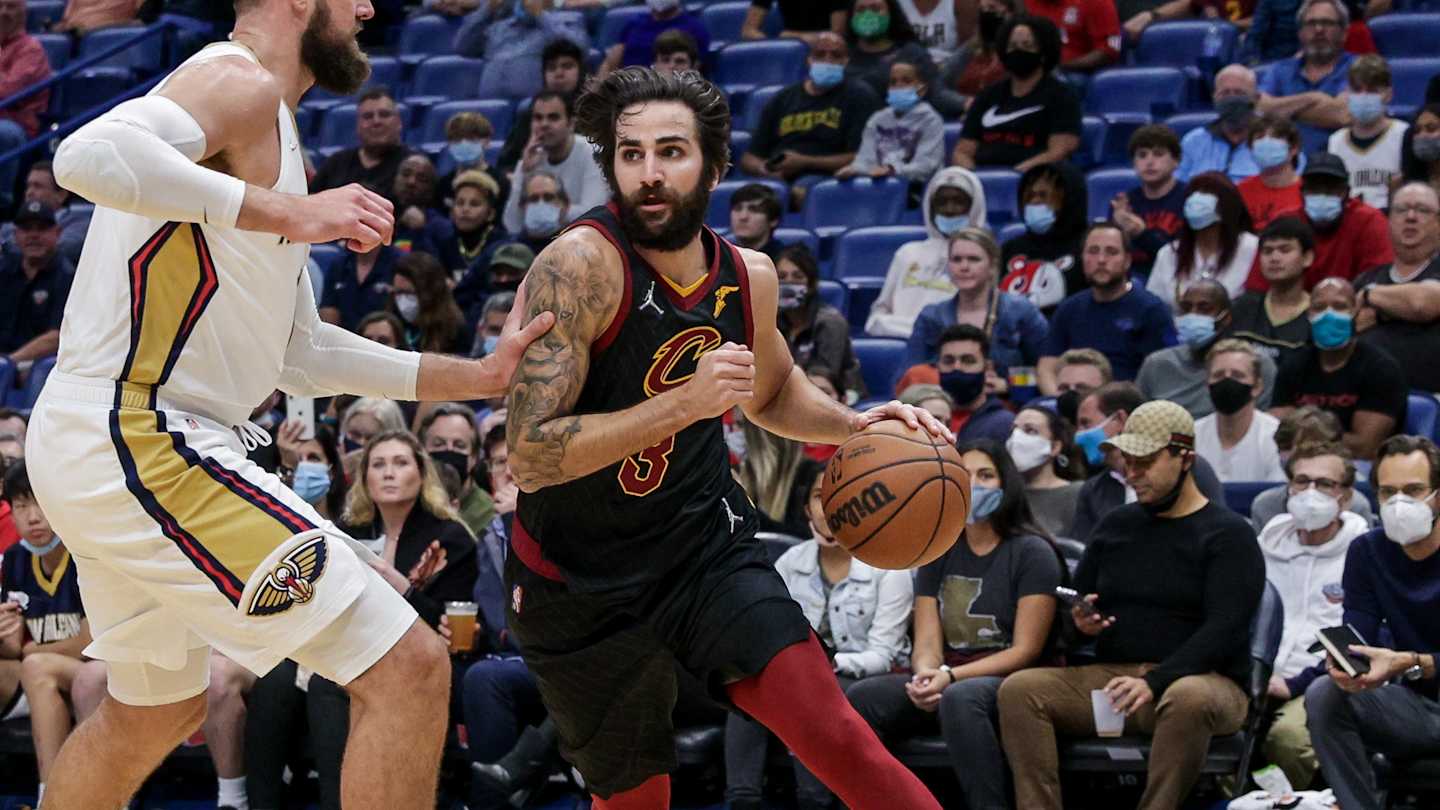 Cavaliers' Ricky Rubio to Step Away from Basketball, Focus on Mental ...
