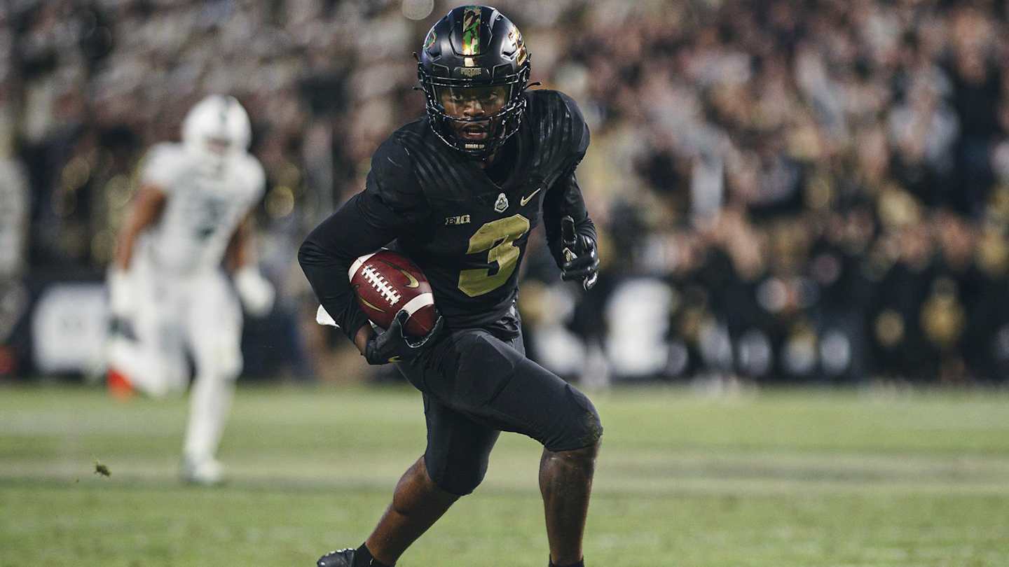 NFL Draft Profile: David Bell, Wide Receiver, Purdue Boilermakers ...