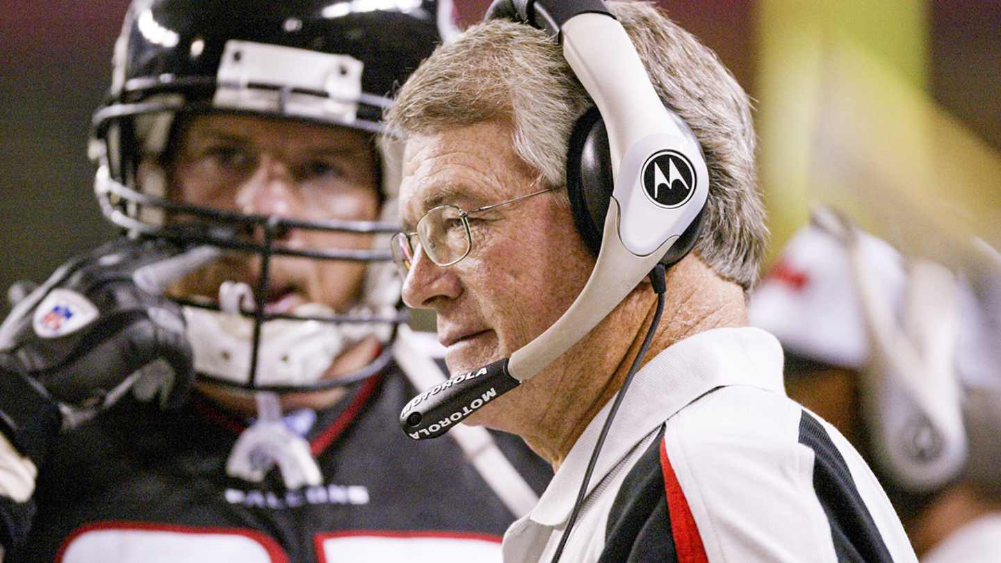 Remembering Dan Reeves; 2022 quarterback movement - Sports Illustrated
