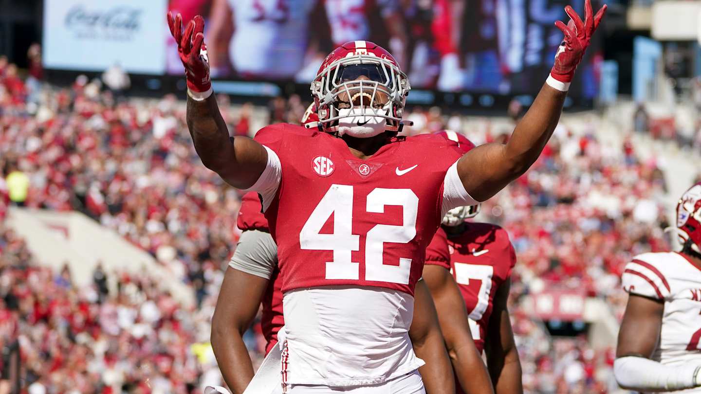 Alabama LB Jaylen Moody Withdraws Name from Transfer Portal - Sports ...