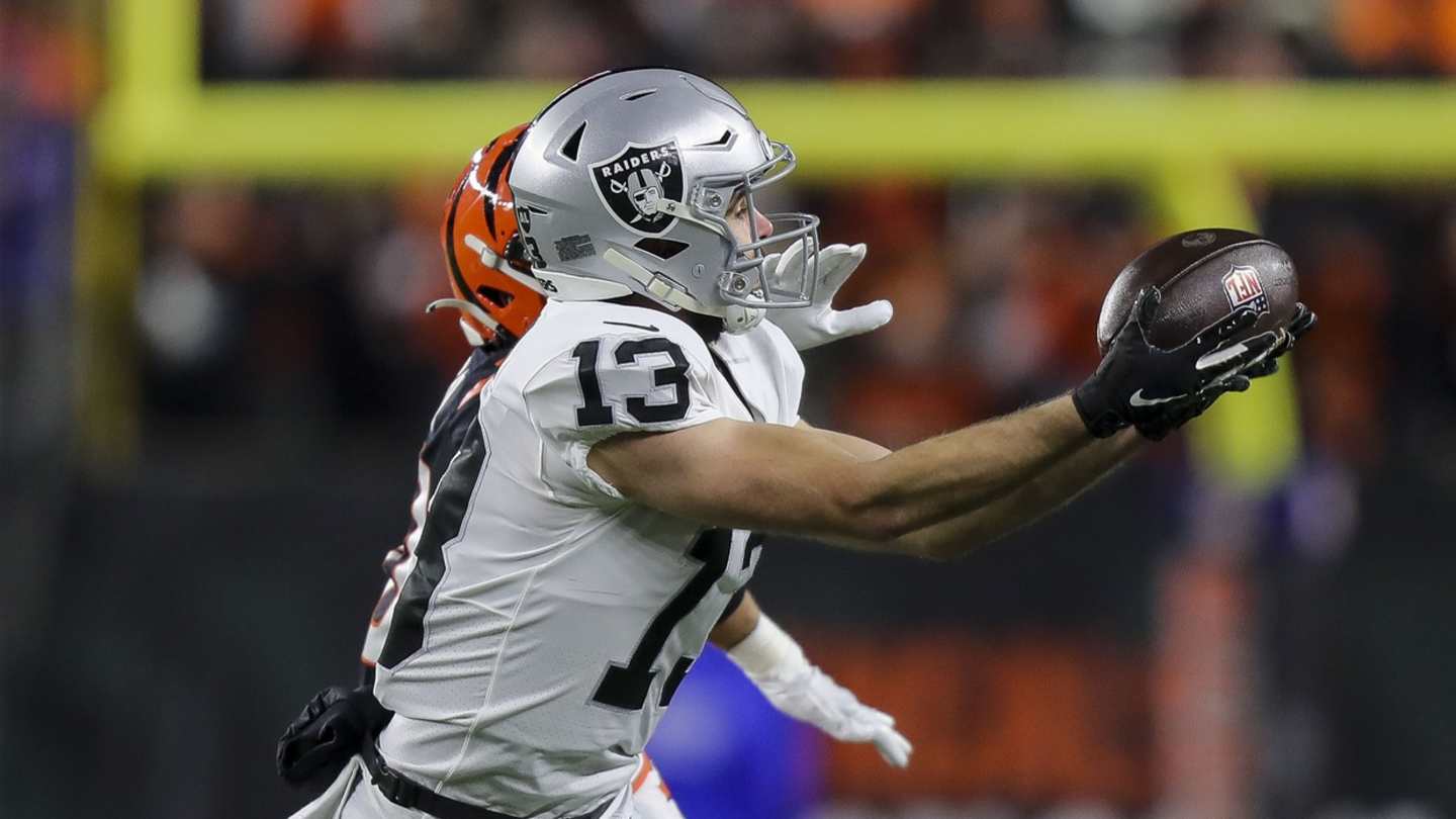Former Clemson Tigers Star Hunter Renfrow Earns his First Pro Bowl ...