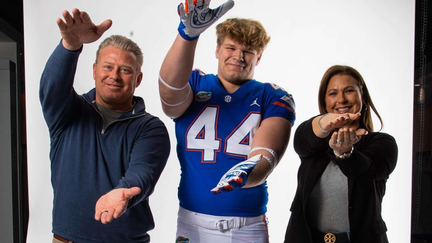 DE Jack Pyburn Commits to the Florida Gators - Sports Illustrated ...