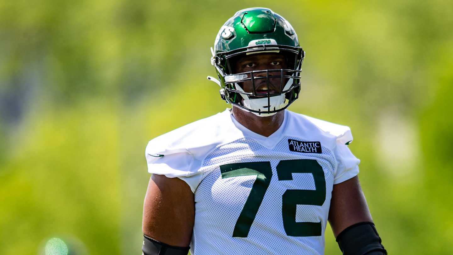 Former Jets OL Cameron Clark retiring from NFL due to paralysis risk ...