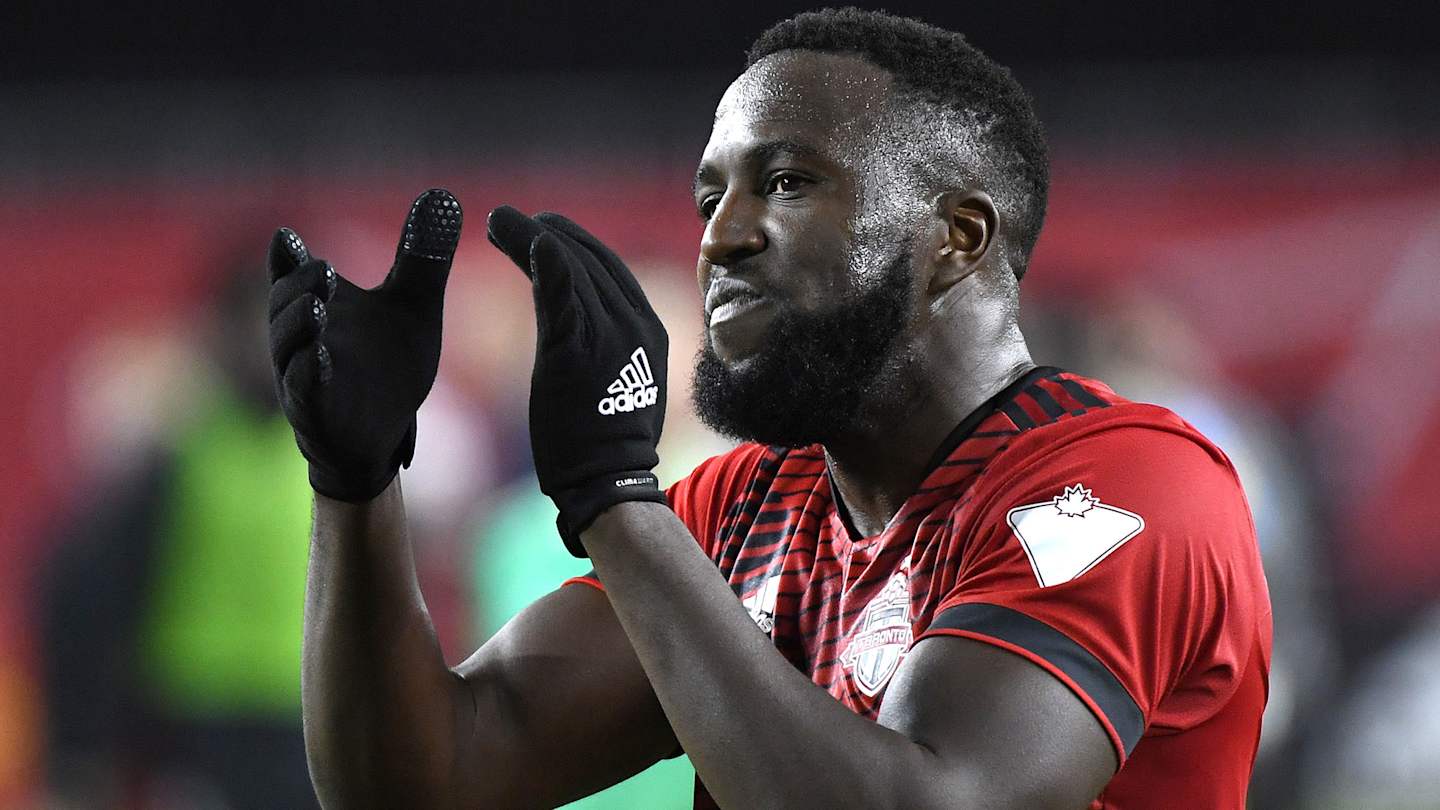 Jozy Altidore: New England Revolution to sign US, Toronto forward ...