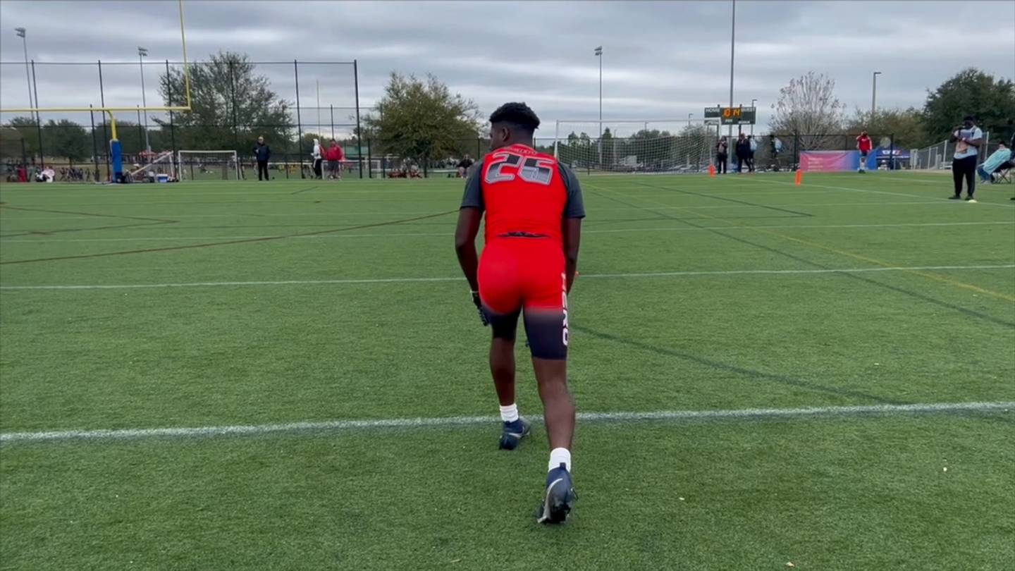 Wide Receiver Football Recruit Logan Scott is a Prospect to Watch for ...