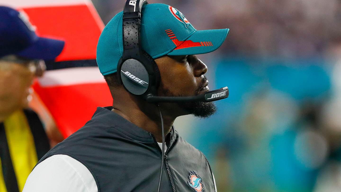 Brian Flores to Accept Vikings Defensive Coordinator Job, per Report ...