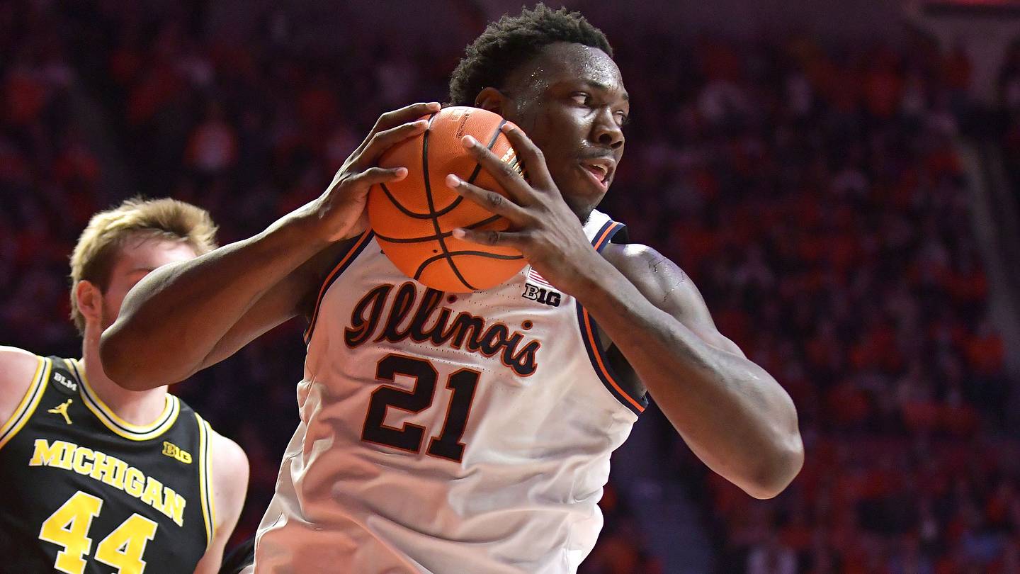 Kofi Cockburn embraces being new leader of Illinois basketball - Sports ...