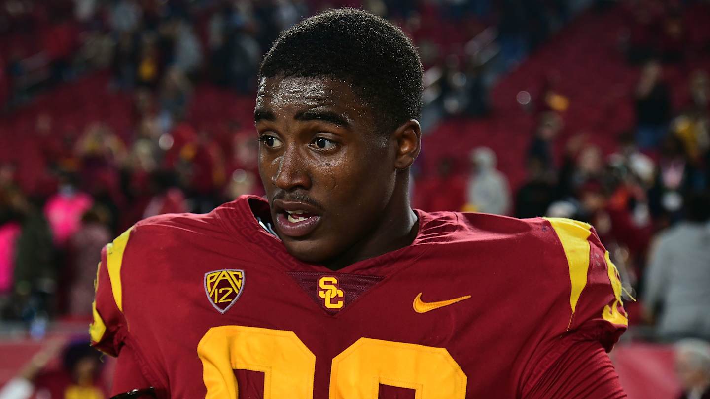 Report Reveals Why USC OLB Drake Jackson Is 'One Of The Top Players In ...