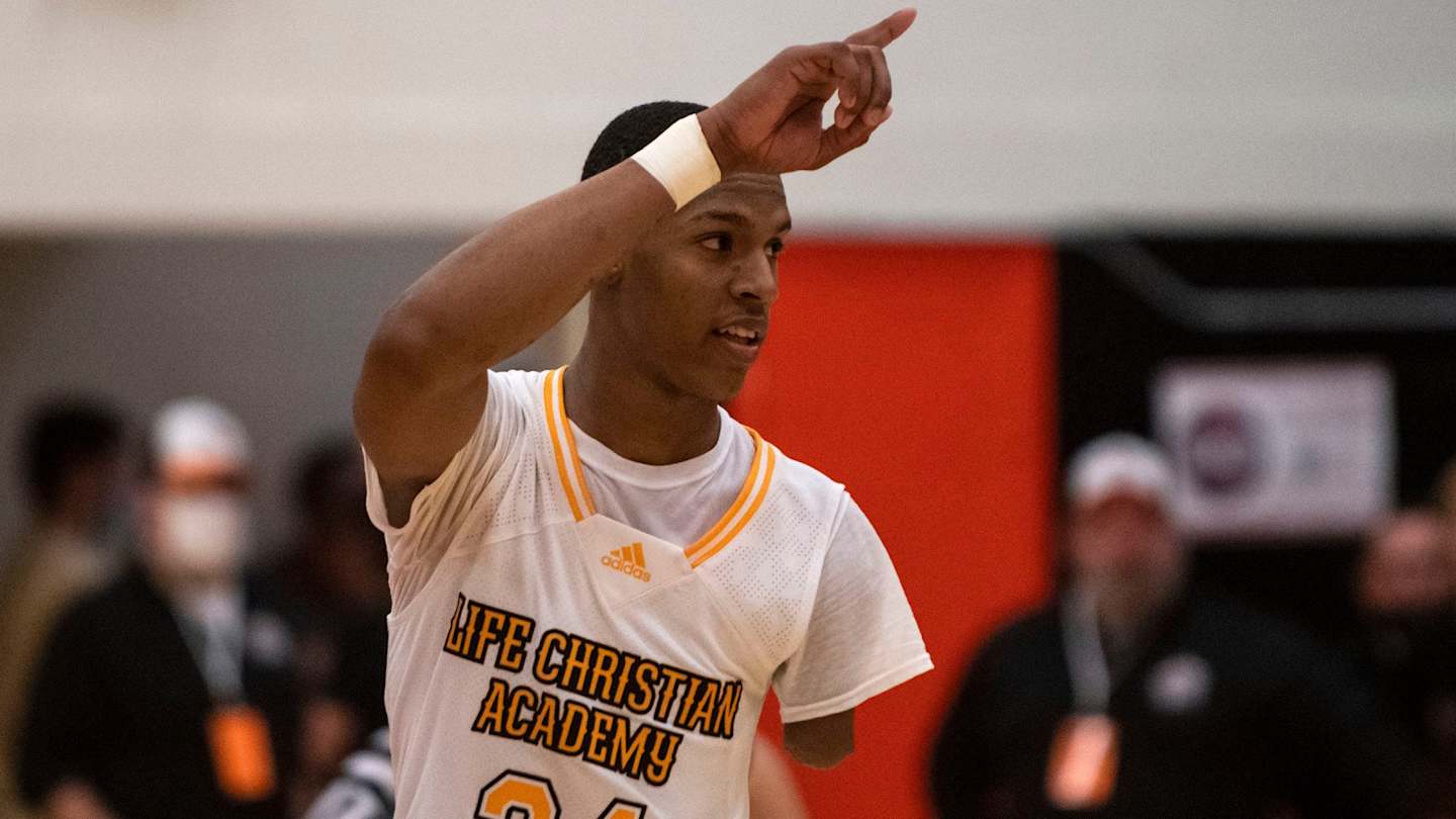 Hansel Emmanuel, one-armed basketball star, receives his third D1 offer ...