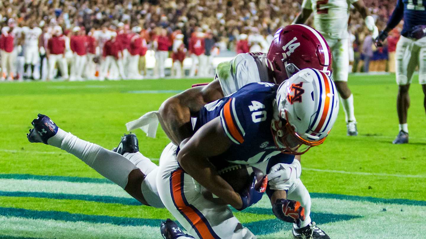 Local media outlet reporting WR Landen King is taking a redshirt and ...