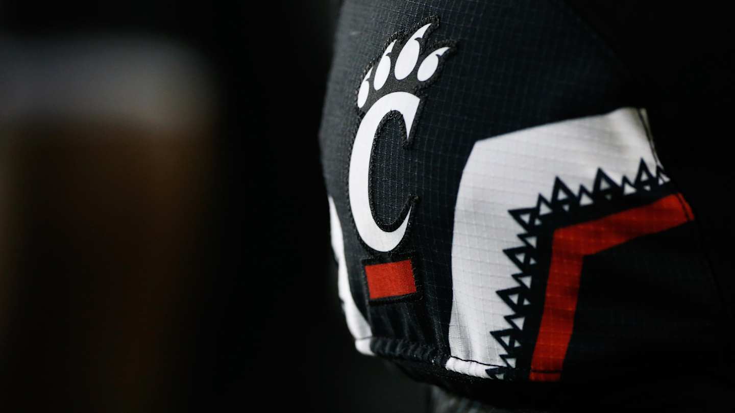 Look: UC Football Preparing to Release New Football Uniforms - All Bearcats