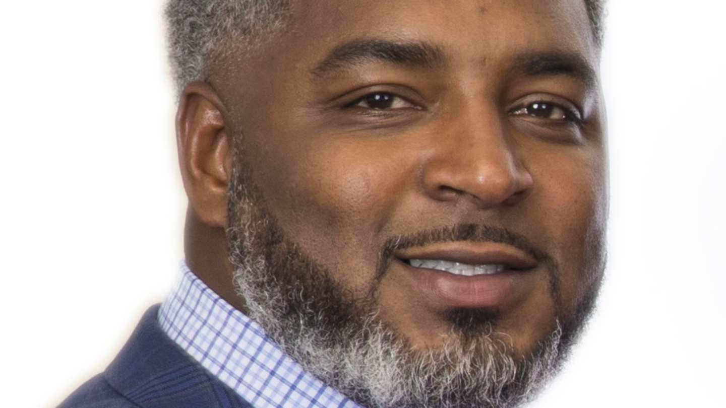 Raynoid Dedeaux Returns To MEAC - HBCU Legends