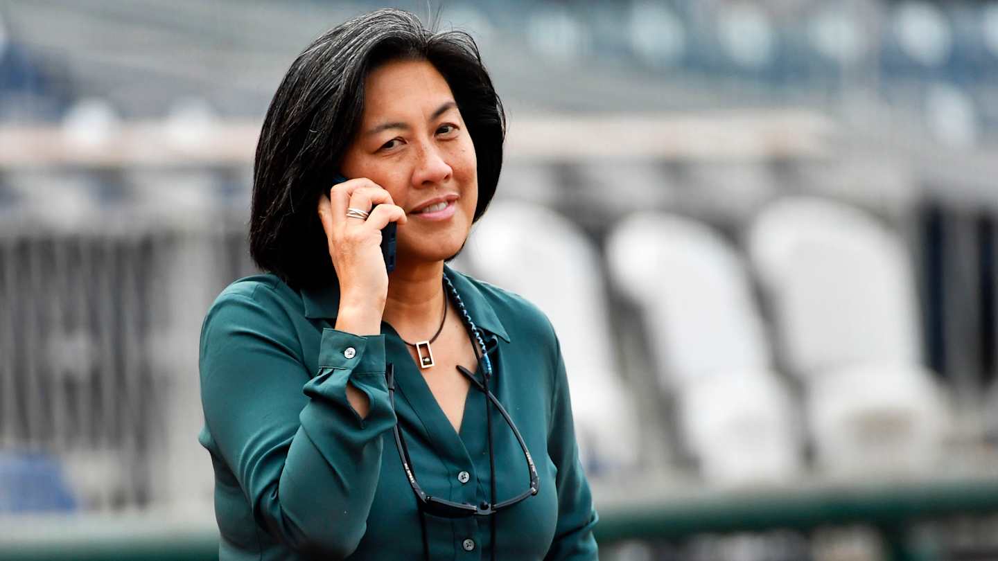 Former Marlins GM Kim Ng is Popular Choice for This MLB Front Office ...