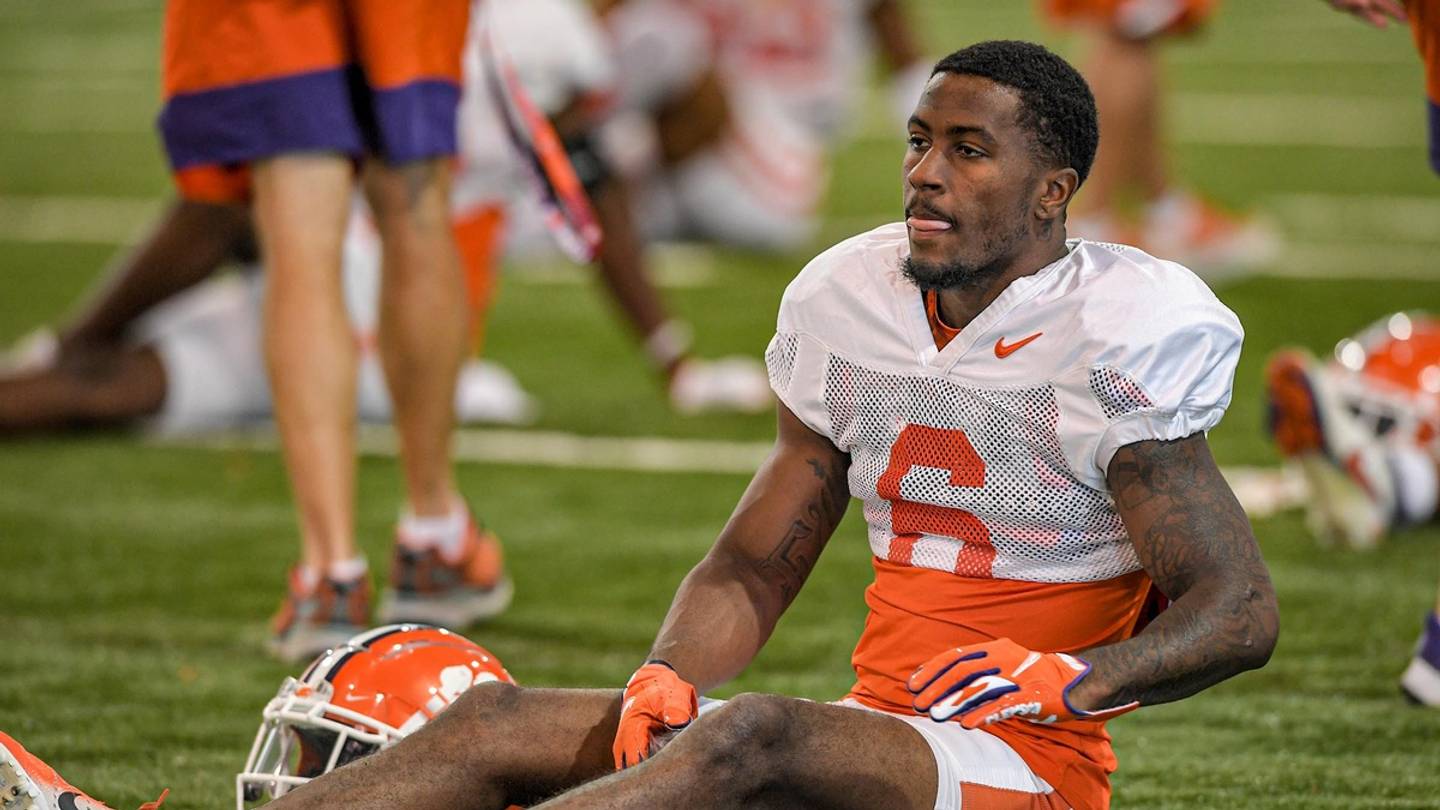 After Losing His Confidence, Clemson CB Sheridan Jones Has Once Again ...