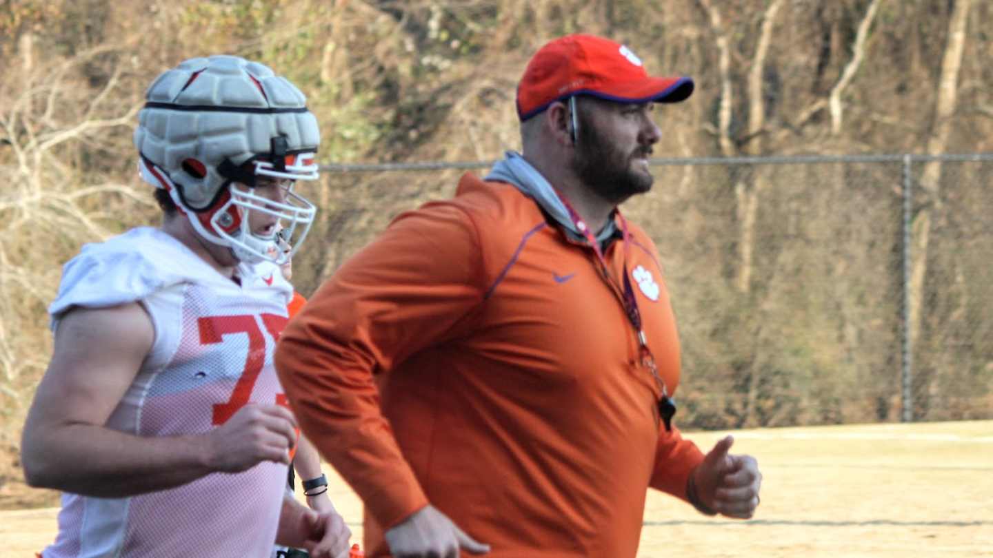 Clemson Gets Commitment From 2023 OL Ian Reed - Sports Illustrated ...