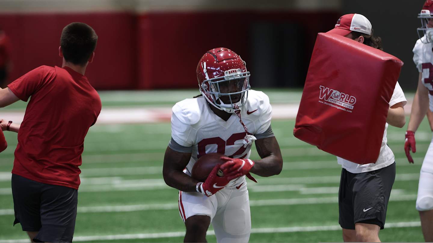 WR Aaron Anderson to Transfer to Rival SEC School - Sports Illustrated ...