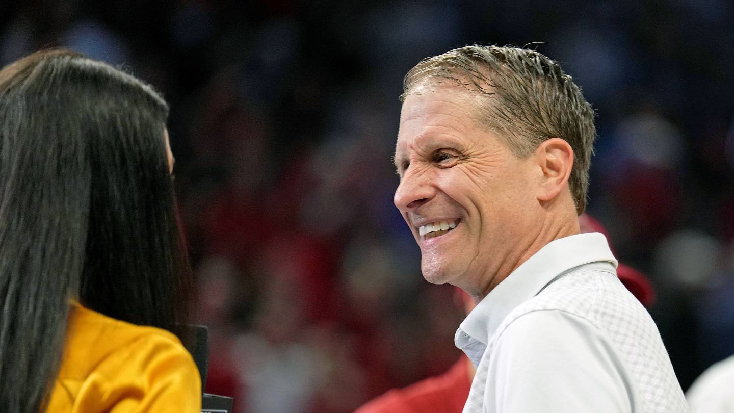 Razorbacks' Eric Musselman Lands Big-Time Point Guard from Kansas ...