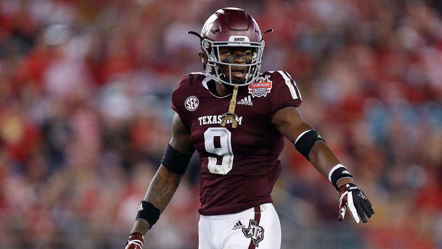 Texas A&M Aggies DB Leon O'Neal Jr. Sends Dig at Texas Longhorns After ...