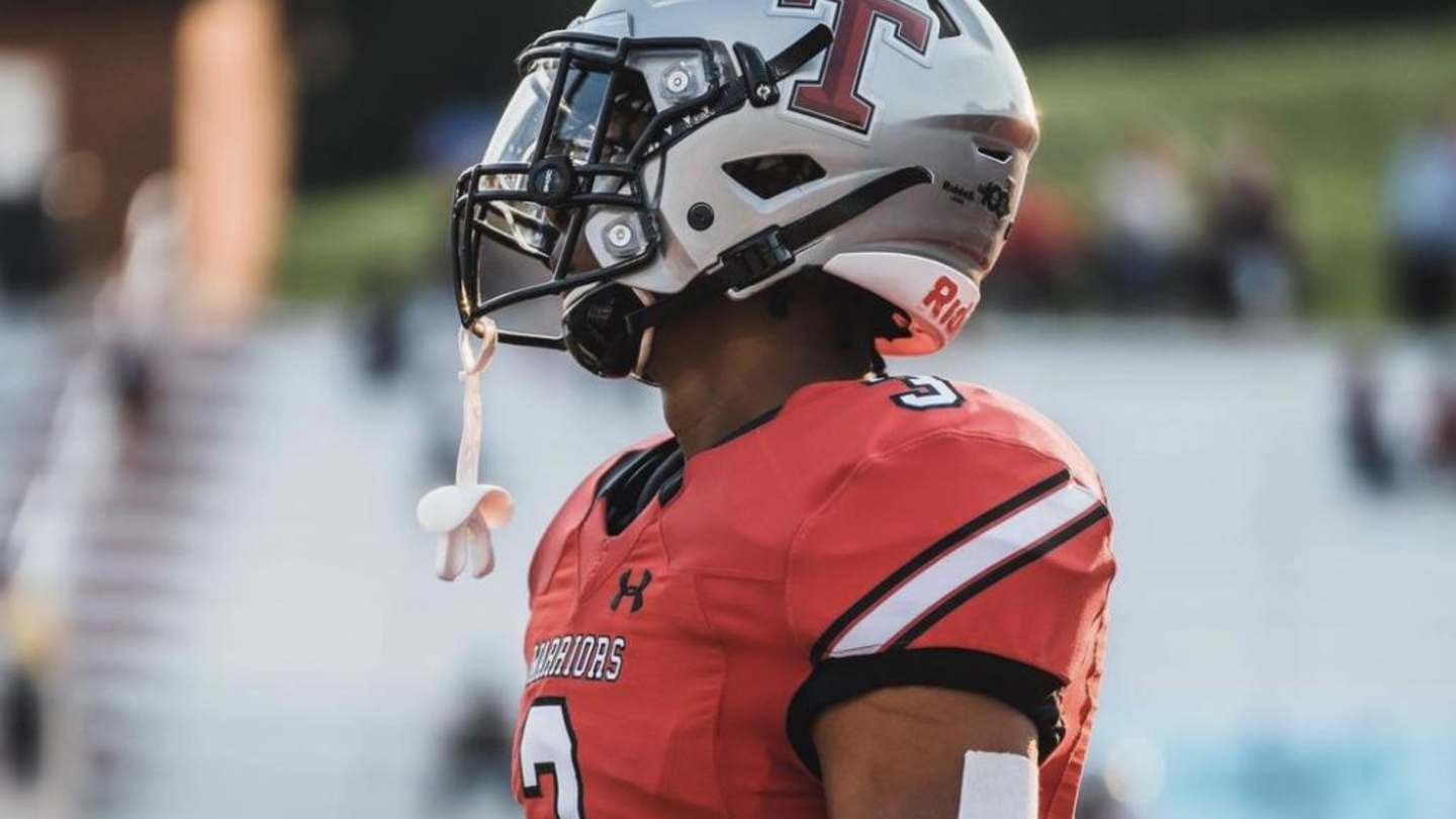 Report: Alabama's Tony Mitchell Drove 141 MPH Before Being Stopped by ...