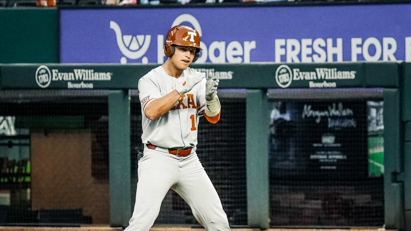 LIVE UPDATES: No. 8 Texas Looks to Clinch Series Win Over Oklahoma ...