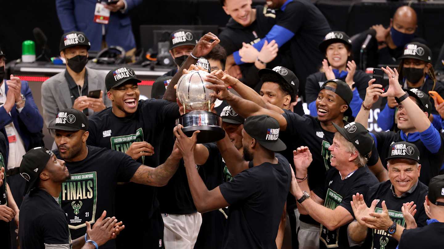 Bucks Starting Lineup Against The Mavs - Fastbreak on FanNation