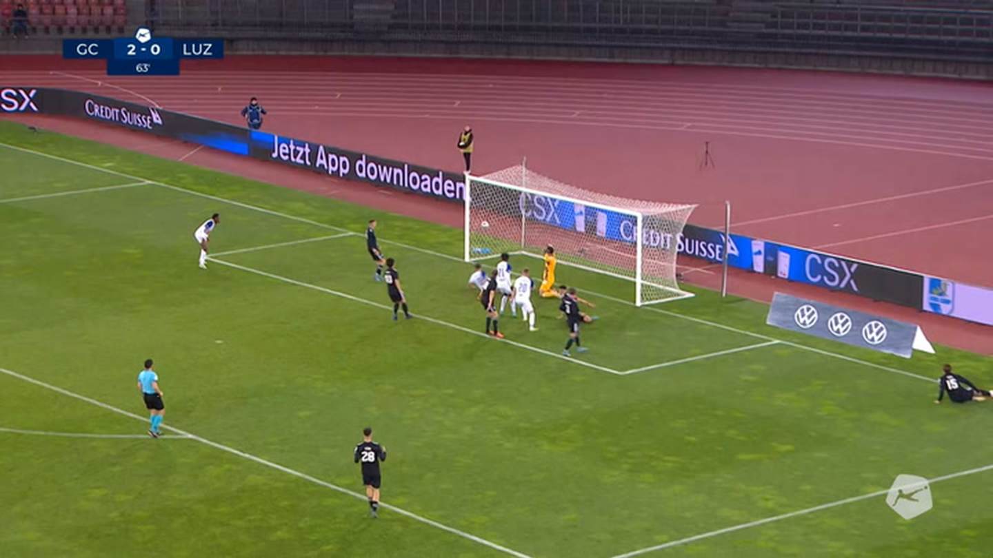 Bad goal kick leads to a great rabona goal by Abubakar in Switzerland ...