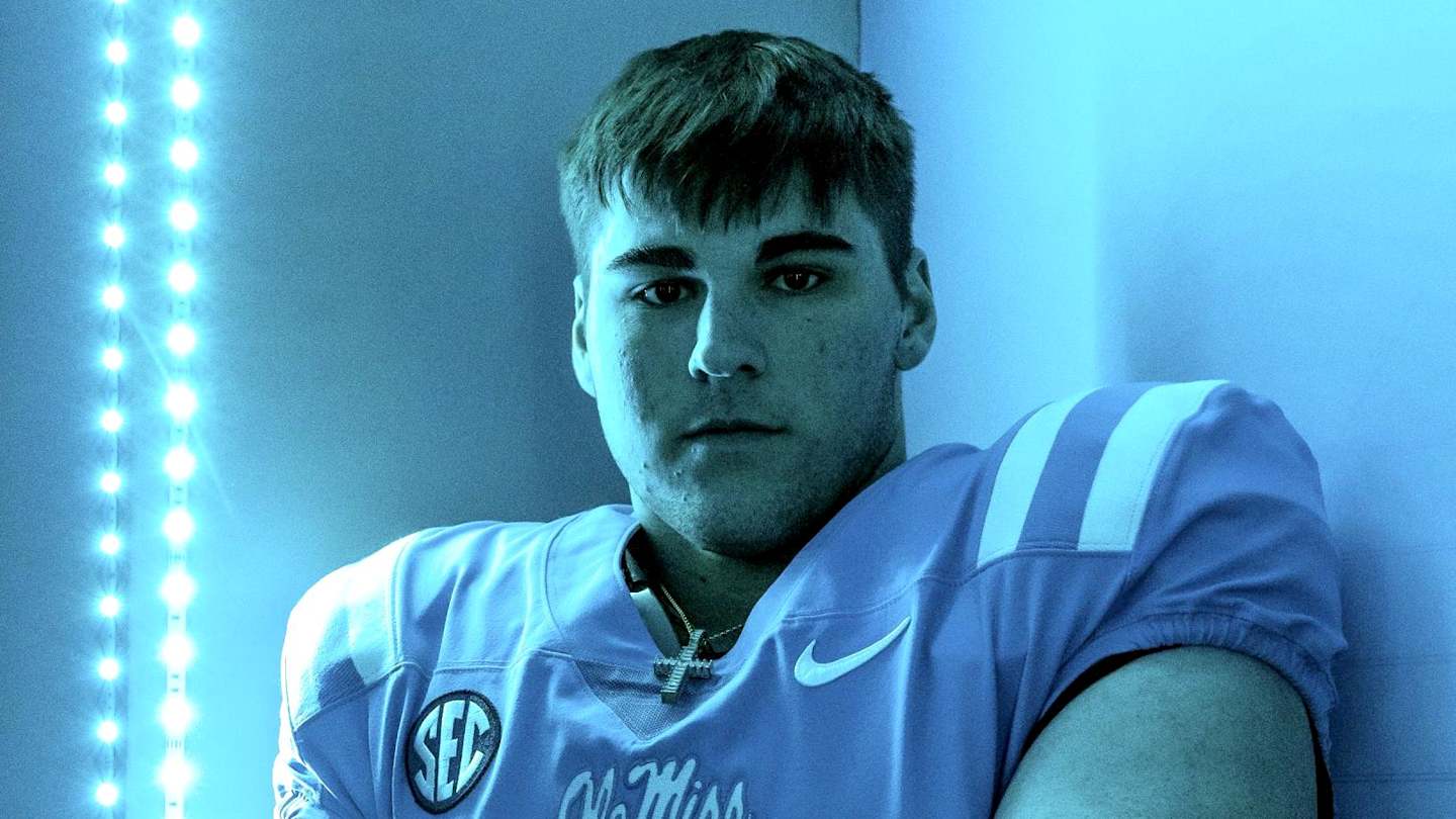 Ole Miss Still Making a Push for OL Brycen Sanders - The Grove Report ...