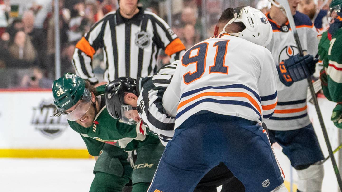 Wild center Ryan Hartman receives Venmo payments to pay for fine ...