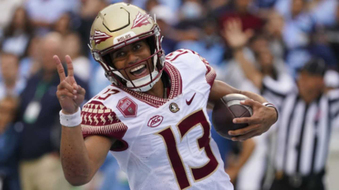 Florida State QB Jordan Travis on crutches after leg injury in ...