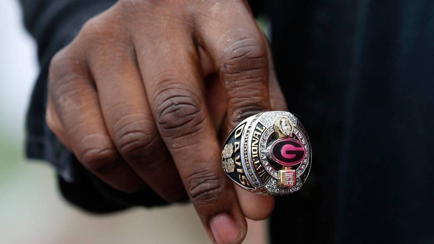 Georgia releases hype video showcasing 2022 national championship rings ...