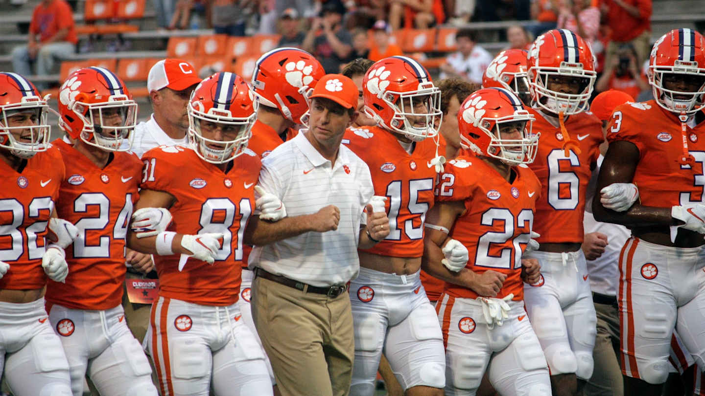 Tiger Tracker: All Clemson Recruiting Mailbag - Sports Illustrated ...