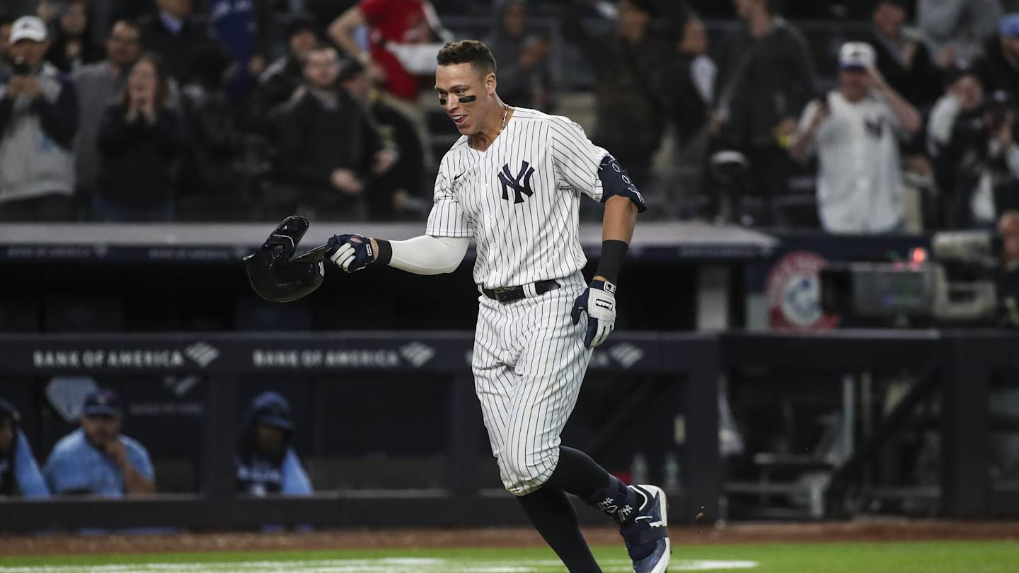 New York Yankees CF Aaron Judge Hits First Career Walk-Off Home Run ...