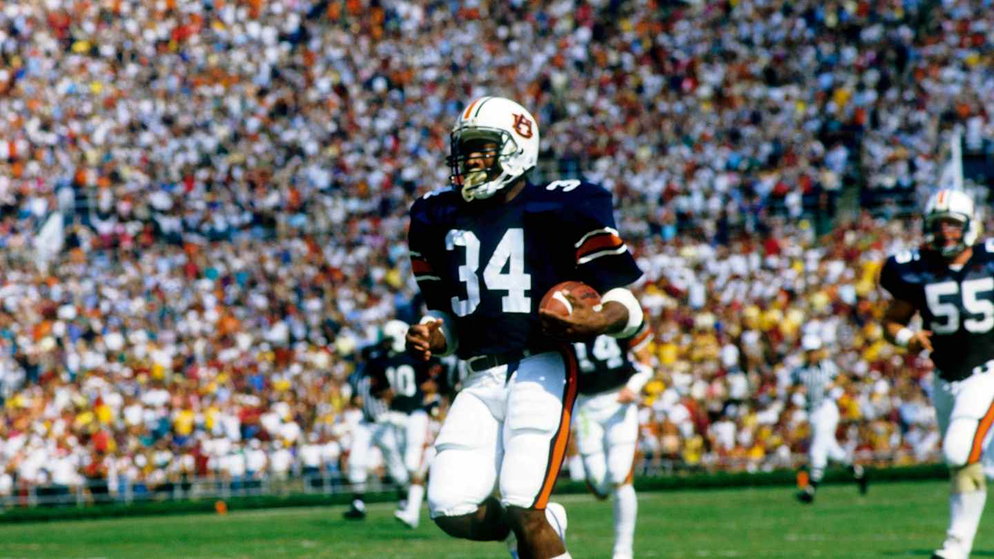 Bo Jackson to cover funeral cost of victims from Uvalde shooting ...