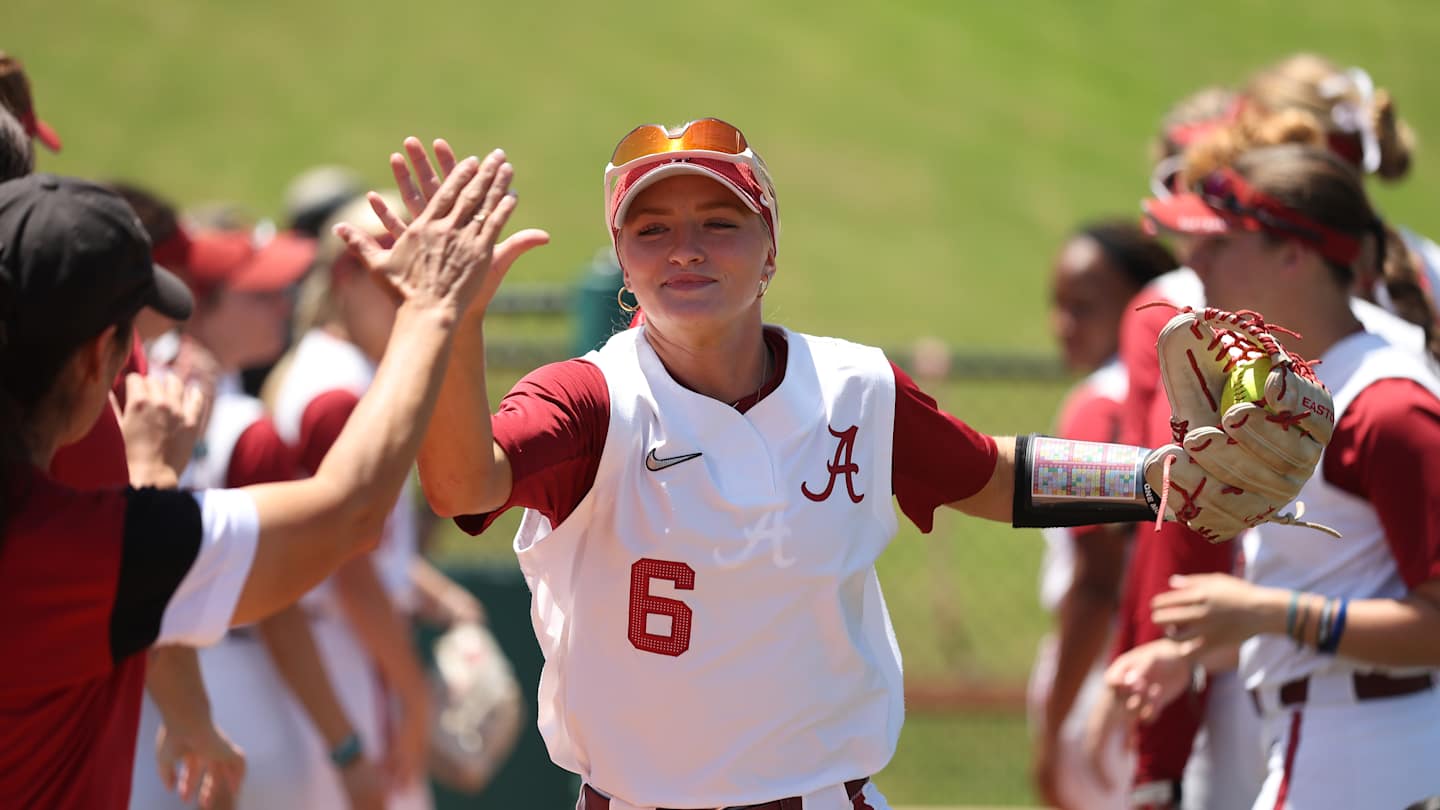 Alabama Softball OF Dallis Goodnight Announces Transfer to SEC Rival ...