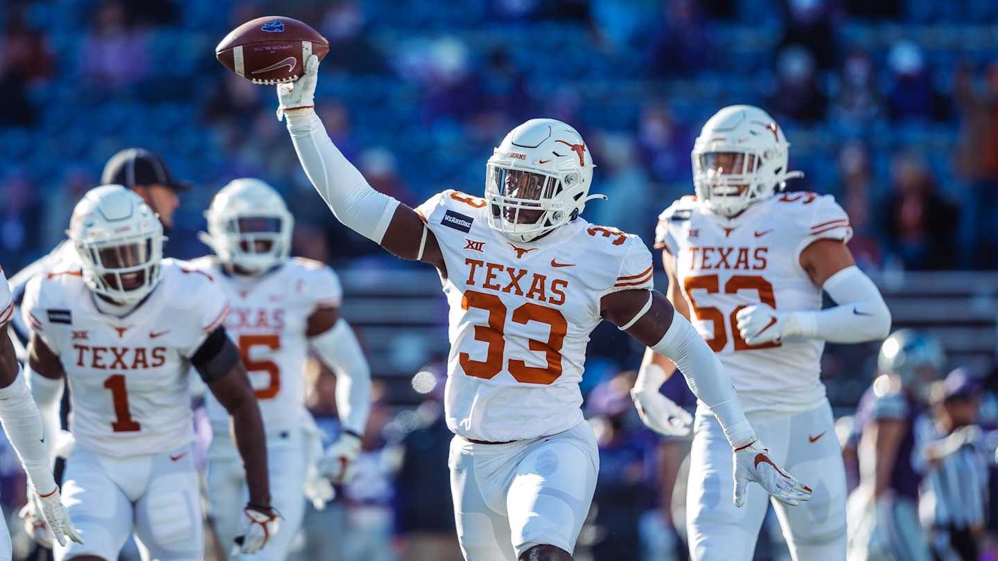 Texas To SEC Soon? Officials Discussing Adding Longhorns To Schedule ...
