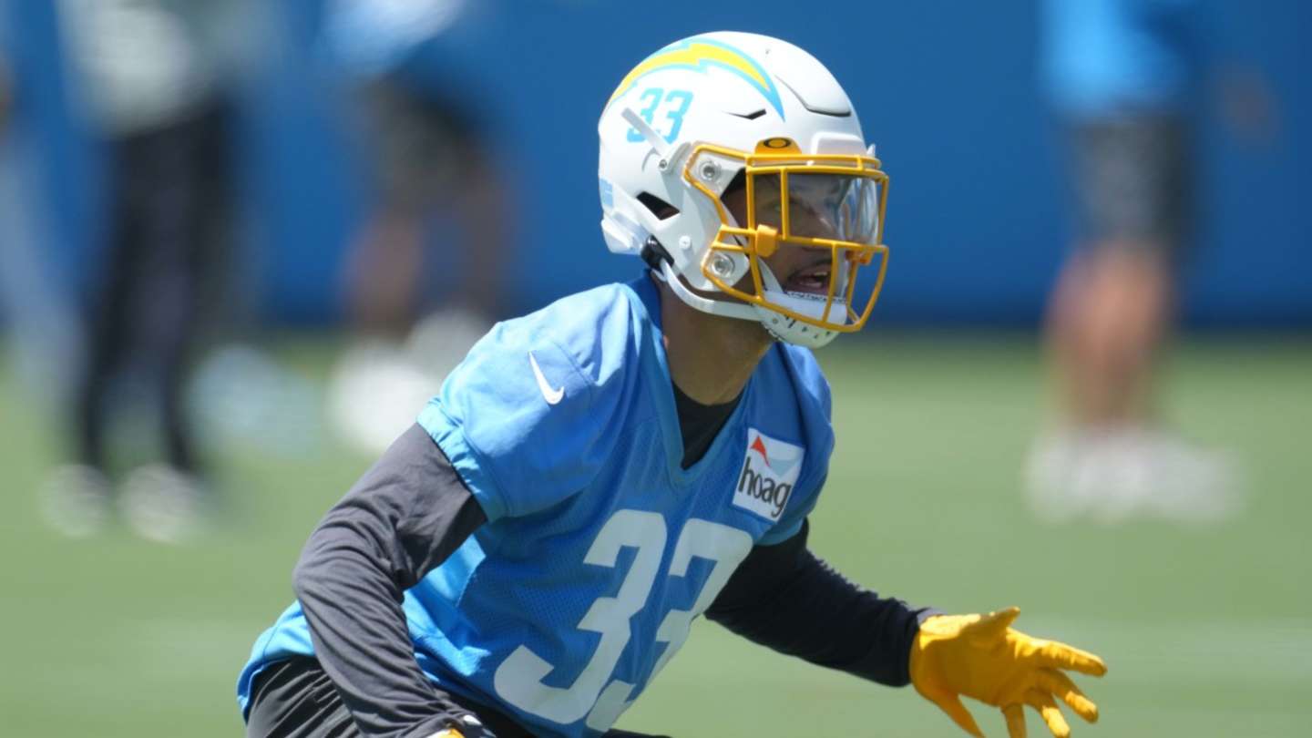 Chargers Injury Report: 2 Starters Sit Out Tuesday Practice - Sports ...