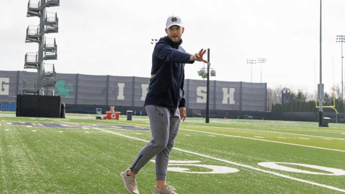 Elite Safety Ivan Taylor Returning To Notre Dame - Sports Illustrated ...