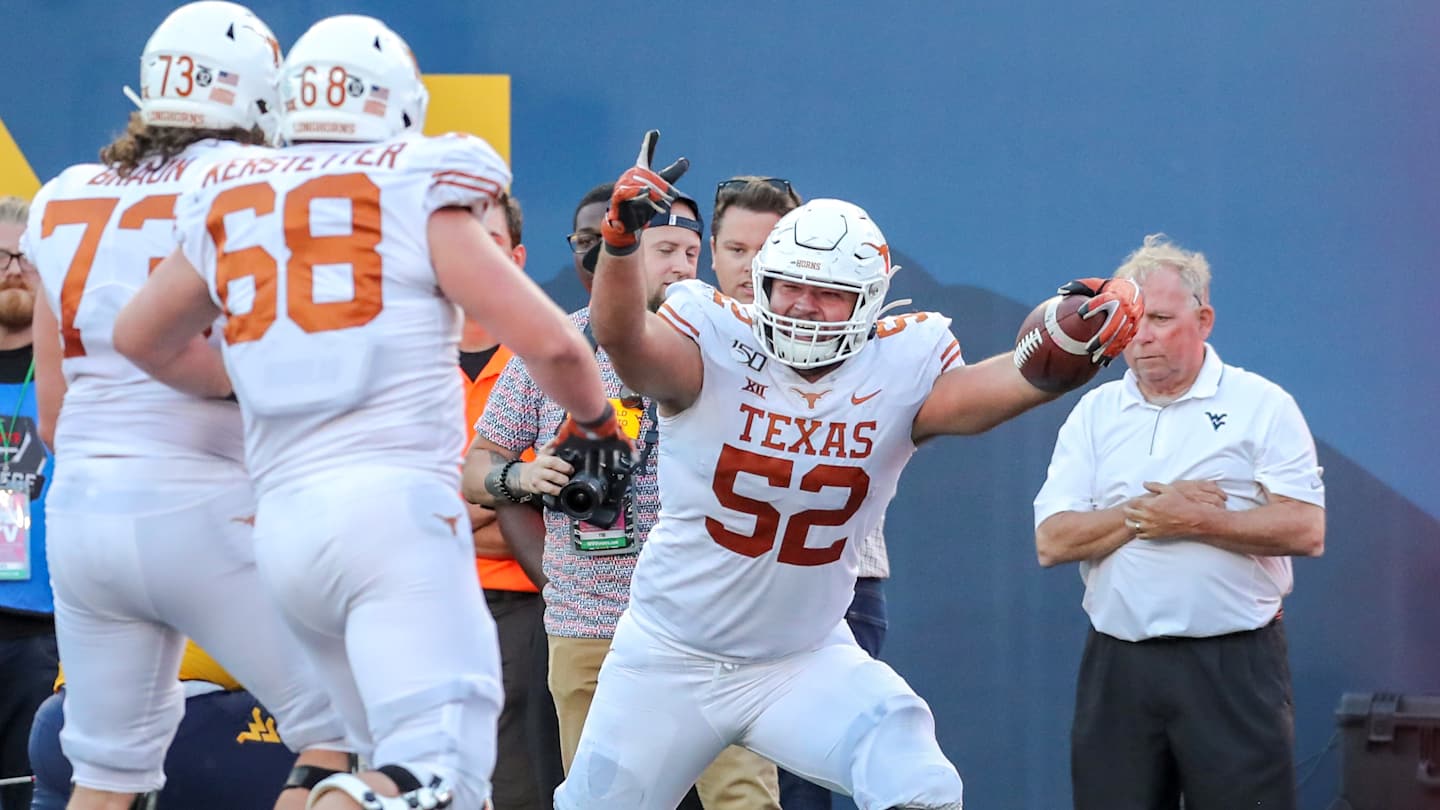 NFL Draft Offensive Tackles: Samuel Cosmi, Texas - Sports Illustrated ...