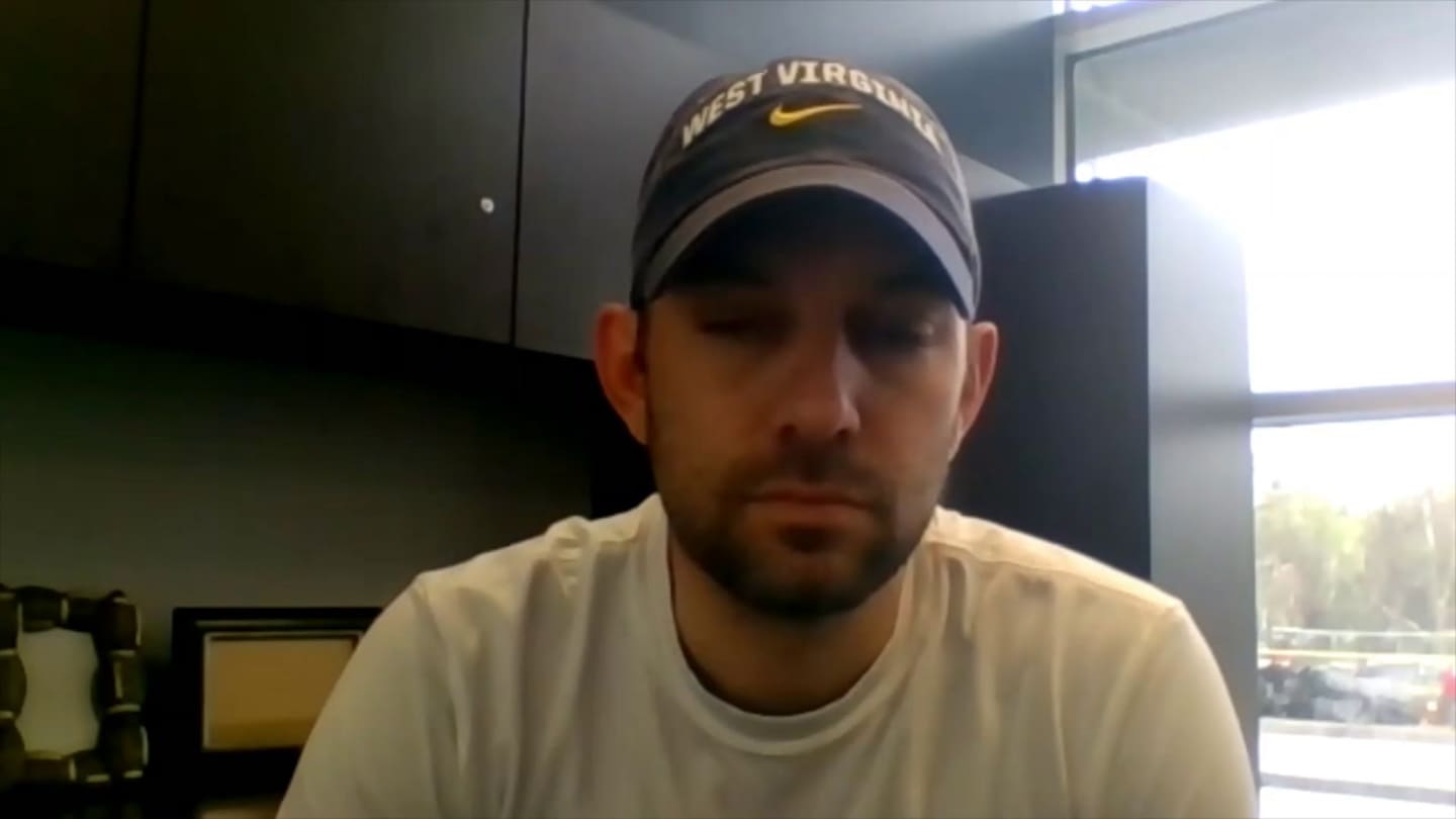 WATCH: LB Coach Jeff Koonz Details Depth at LB and Breaks Down Special ...